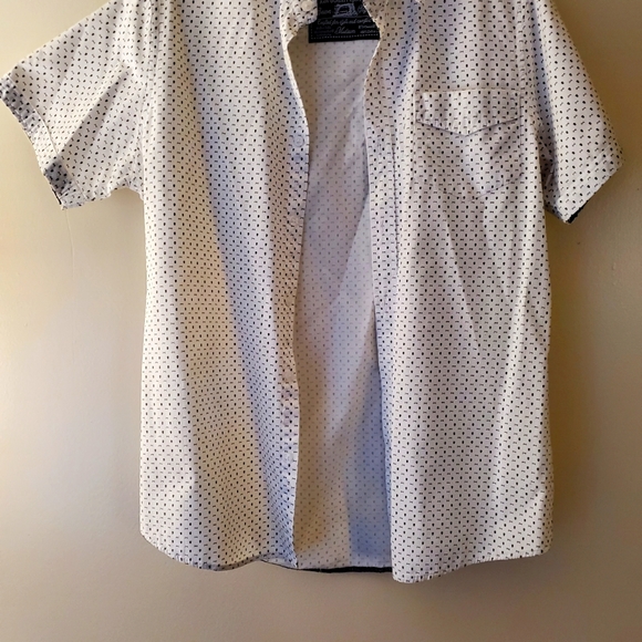 broken threads | Shirts | Broken Threads | Poshmark